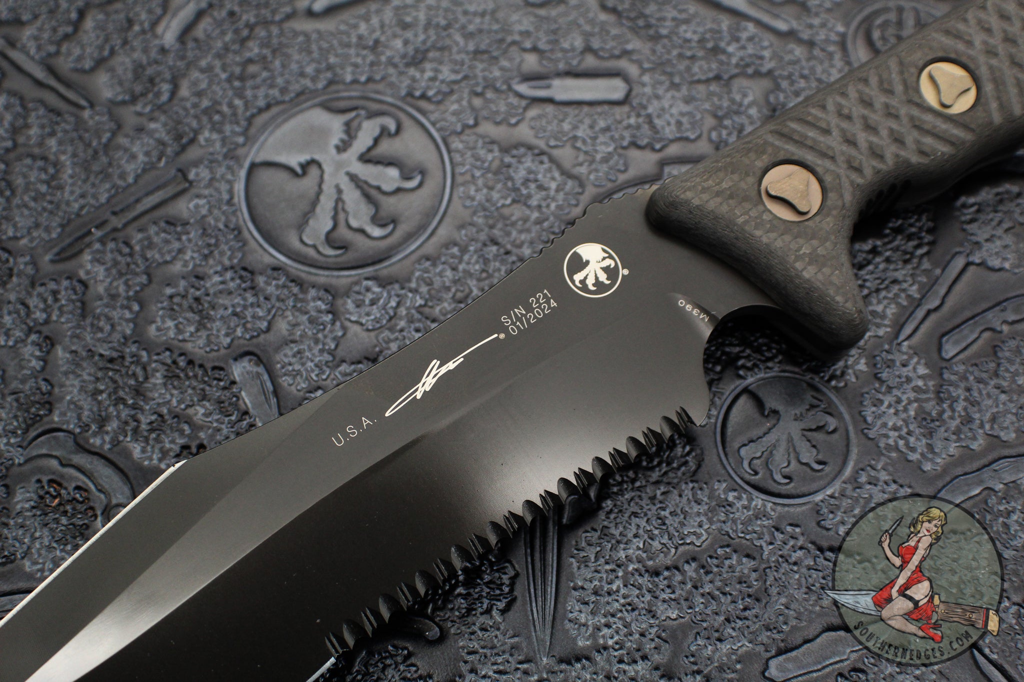 Microtech Arbiter Fixed Blade Knife- Carbon Fiber Scales- DLC Black Pa ...