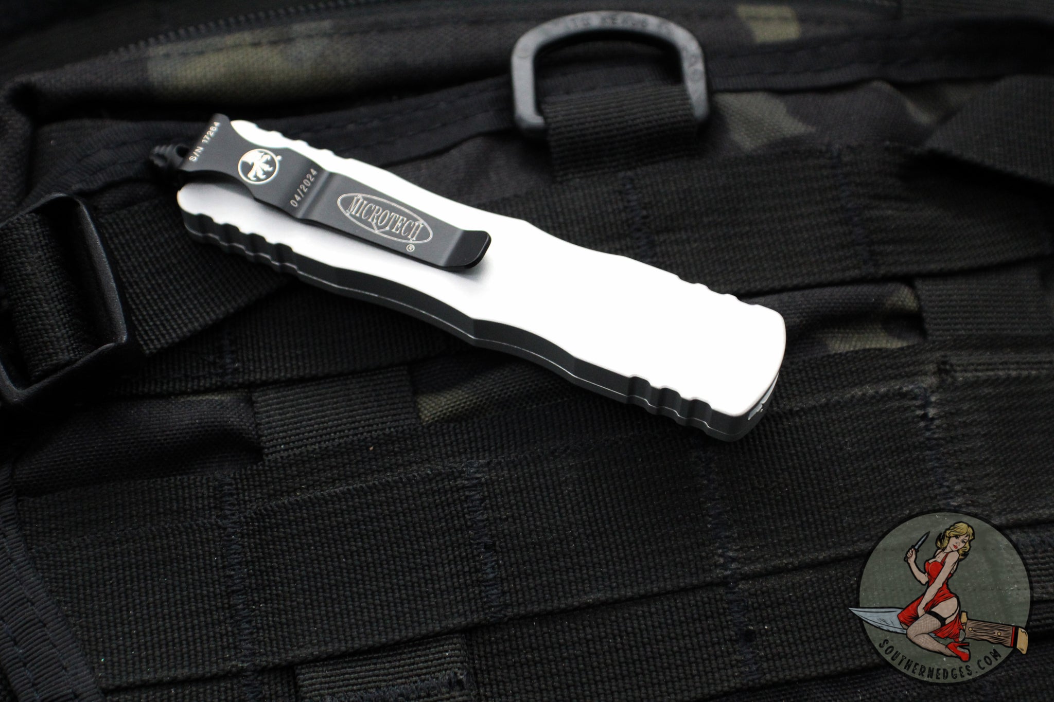 Microtech Dirac OTF Knife- Double Edge- Clear Finished Handle- Black B ...