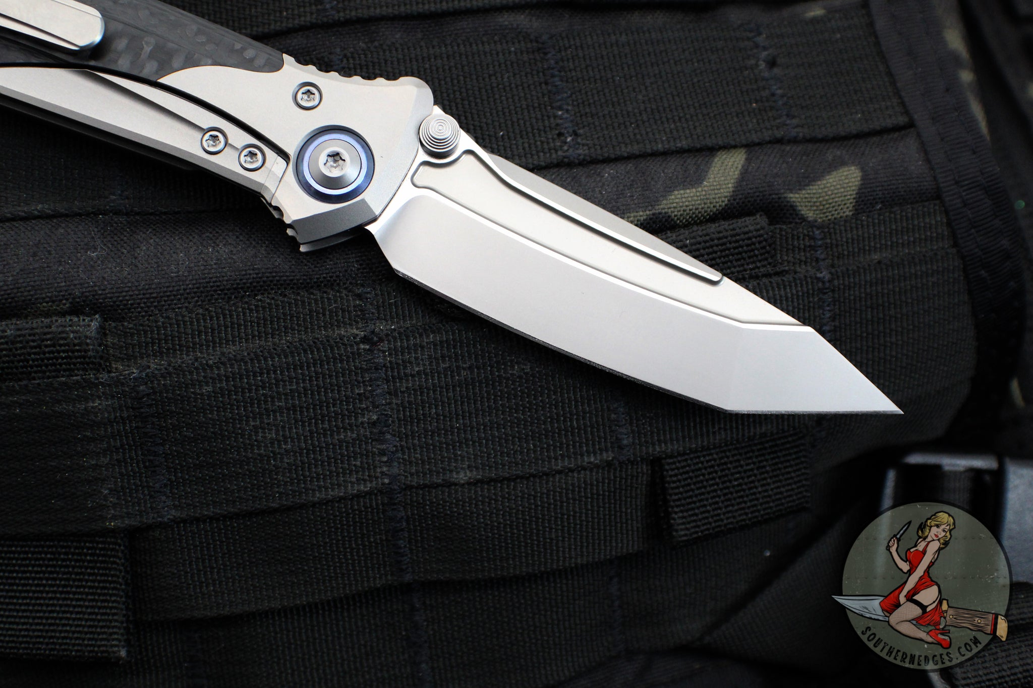 Microtech Socom Bravo- MINI- Tanto Edge- Titanium Handle with Carbon F ...