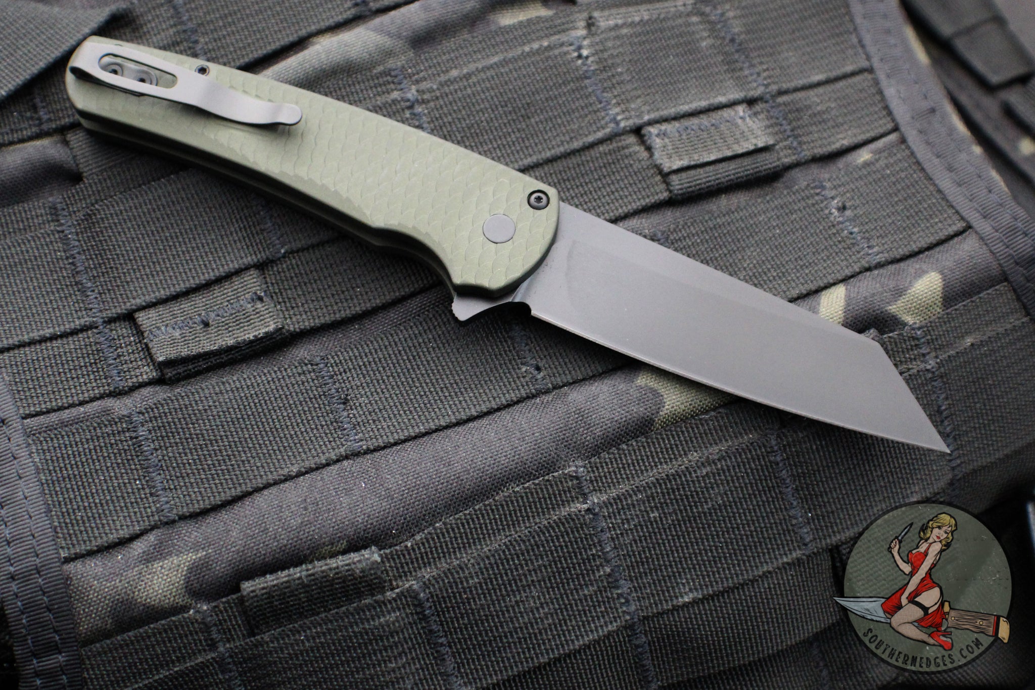 Protech Malibu Flipper- Reverse Tanto- Green Dragon Scale Patterned Ha ...