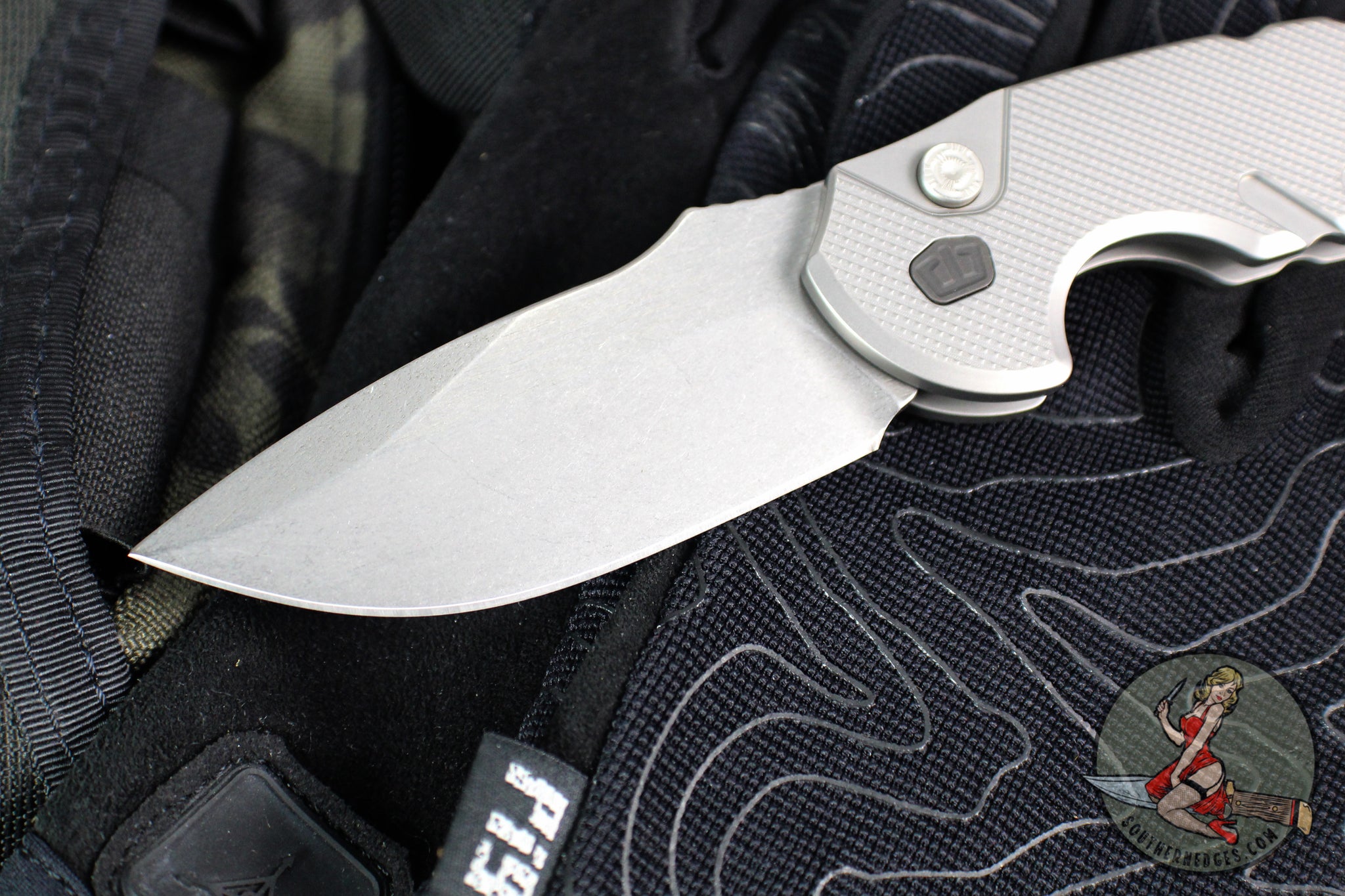 Blackside Customs Bad Idea- OTS Auto Knife- Titanium Handle- Magnacut ...