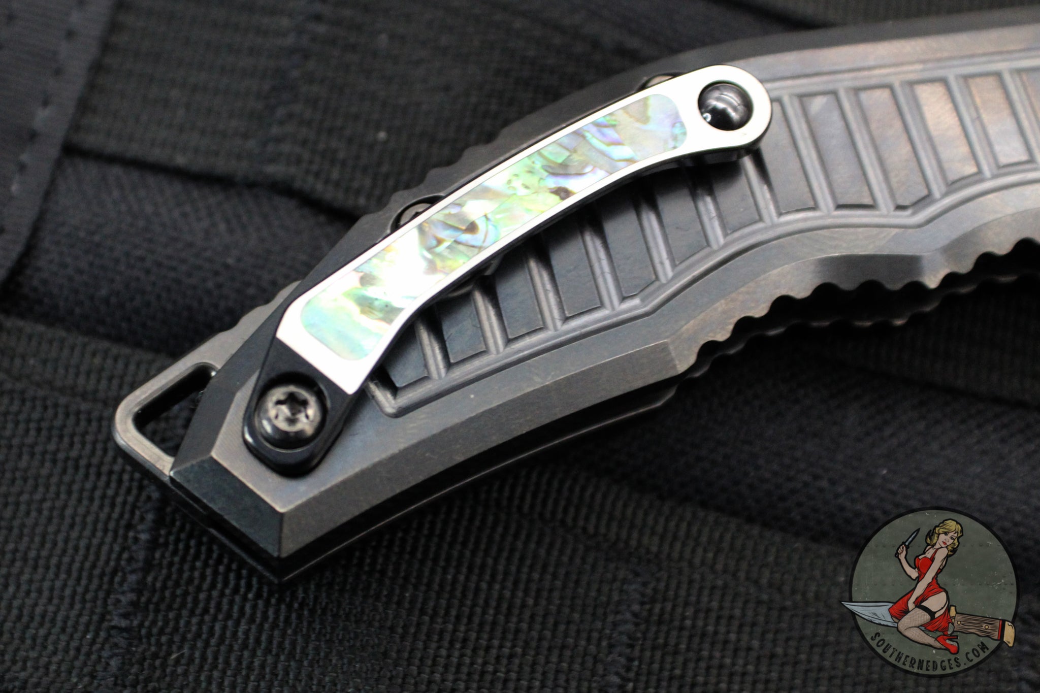 Heretic Knives Custom Medusa OTS Auto- Tanto Edge- DLC Titanium Handle ...