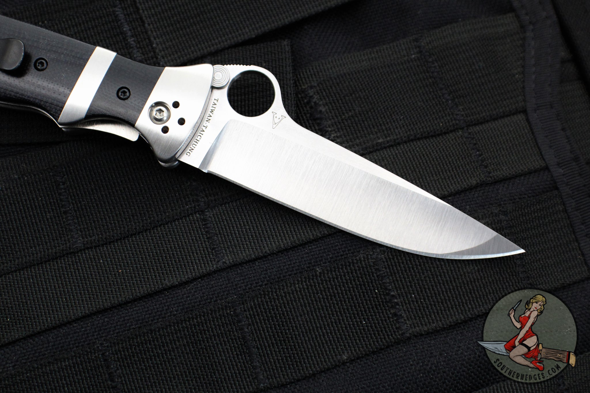 Spyderco Vallotton Sub-Hilt- black G-10 Satin Hollow Ground Knife C149 ...